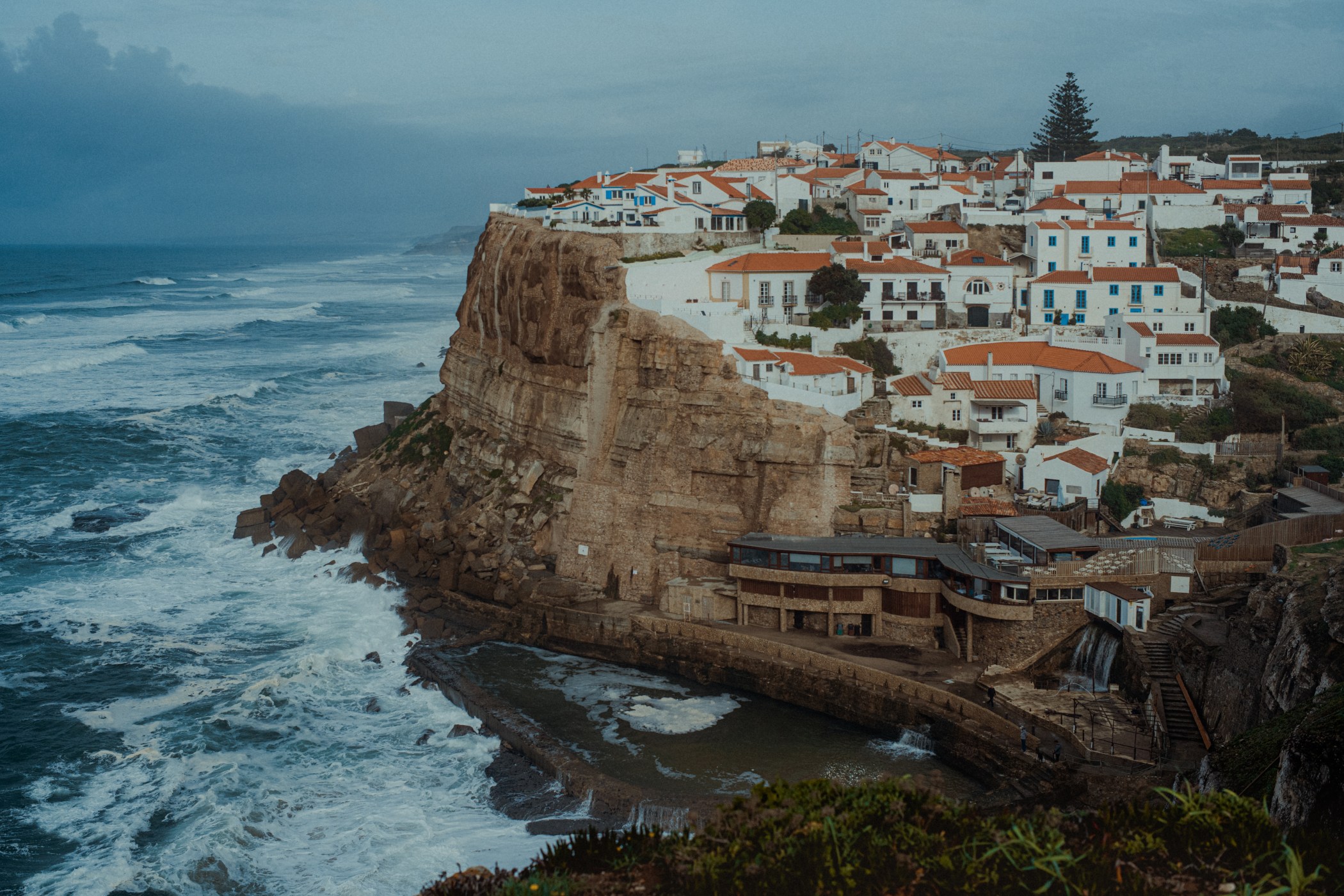 Azenhas Do Mar – The Cliffside Village Between Land And Sea | WONDER VAN